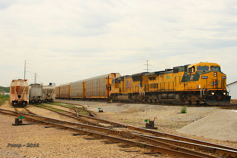 Eastbound UP Auto Train